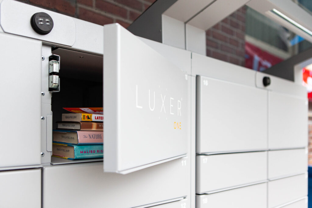 Smart Lockers for University Solutions | Luxer One®